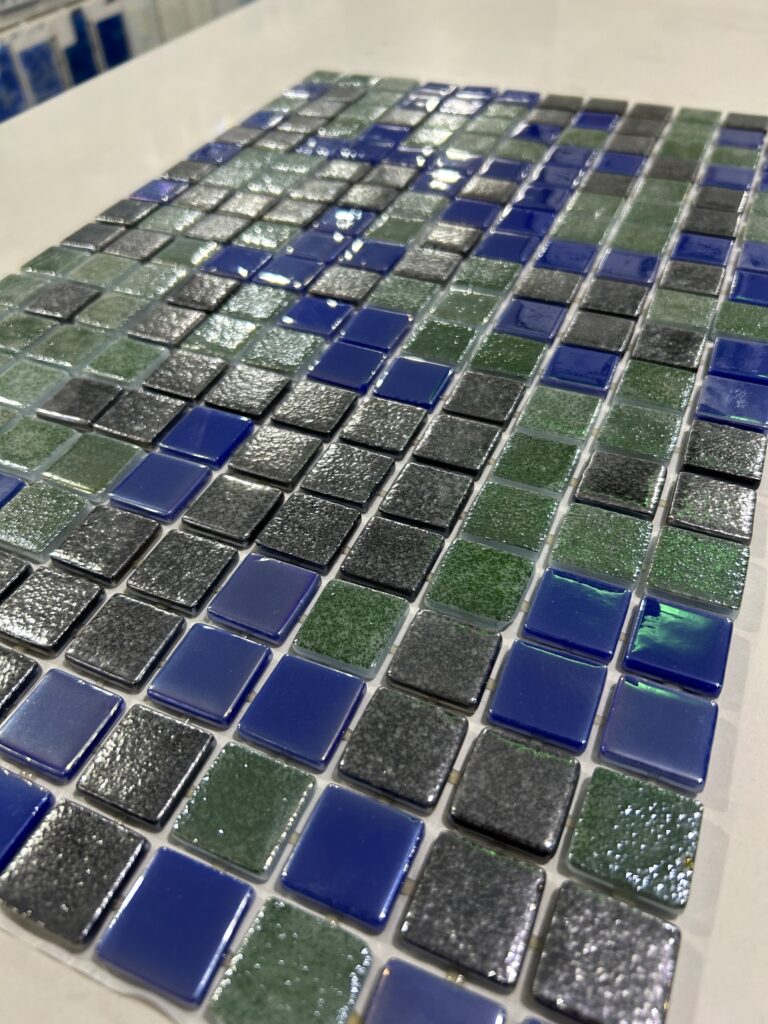 BETSAN A-302 GLASS MOSAIC TILE 1X1 - POOLS & SURFACES DISTRIBUTOR
